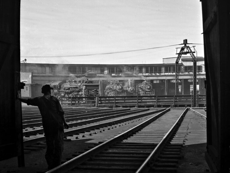 Robert A. Witbeck Collection – Center for Railroad Photography & Art